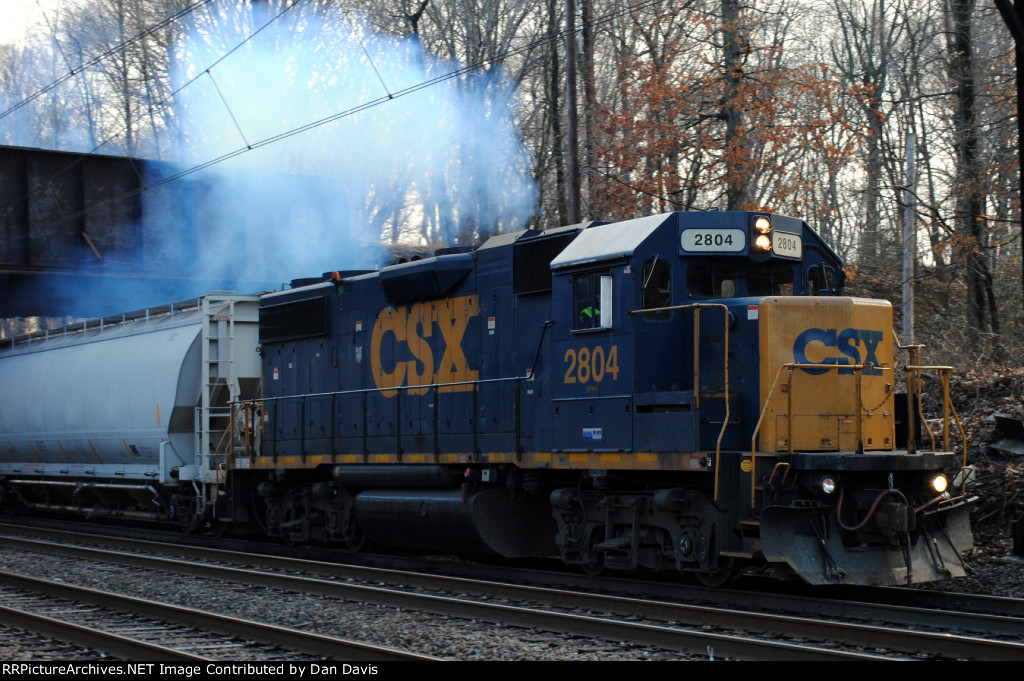 CSX GP38-2 2804 works hard on C770-13